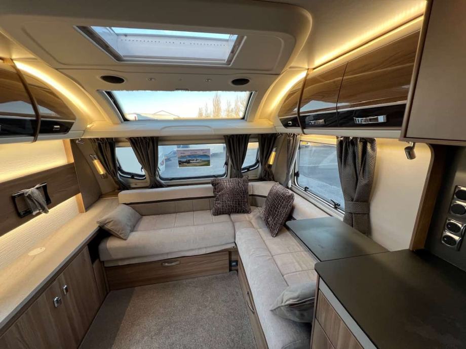 Swift Elegance Grande 850