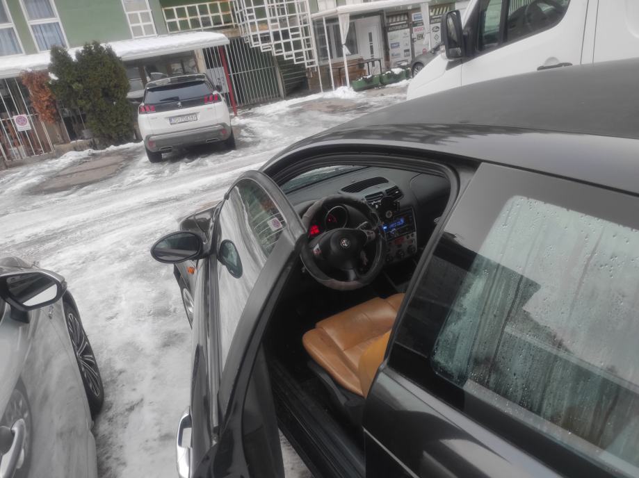 Alfa Romeo 147 1,9 JTD, 2005 god.