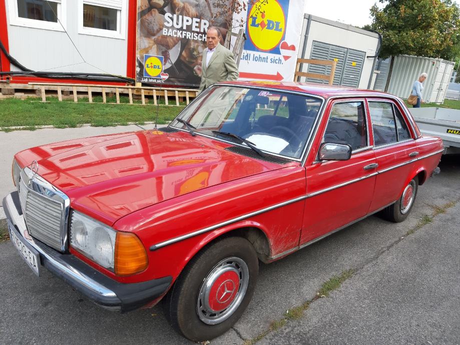 Mercedes-Benz 123 300 D, 1976 god.