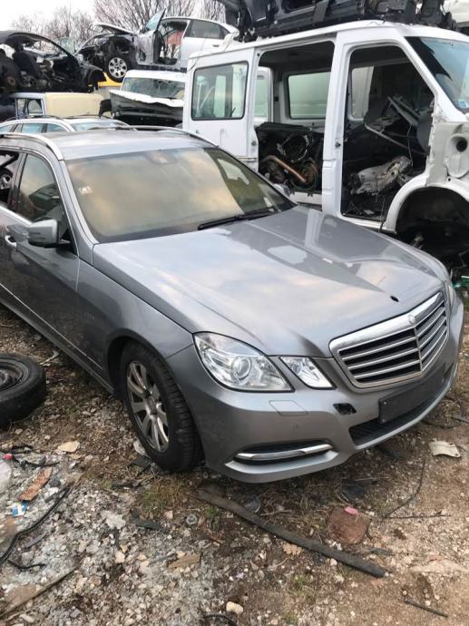 Mercedes E-Klasa 220 CDI Dijelovi W212, 2011 god.