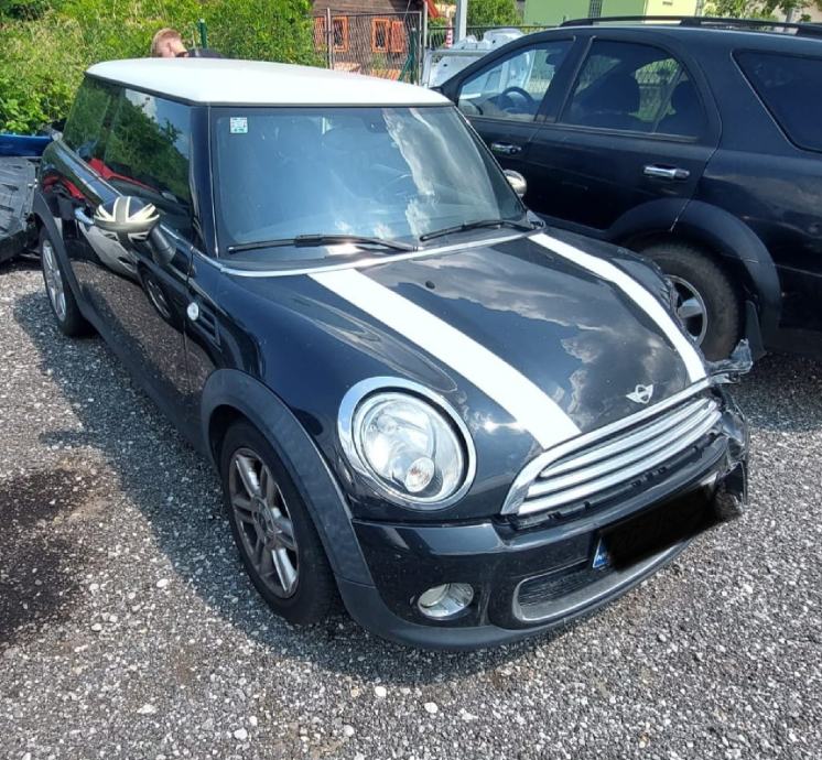 MINI Cooper Cooper D, 2013 god.