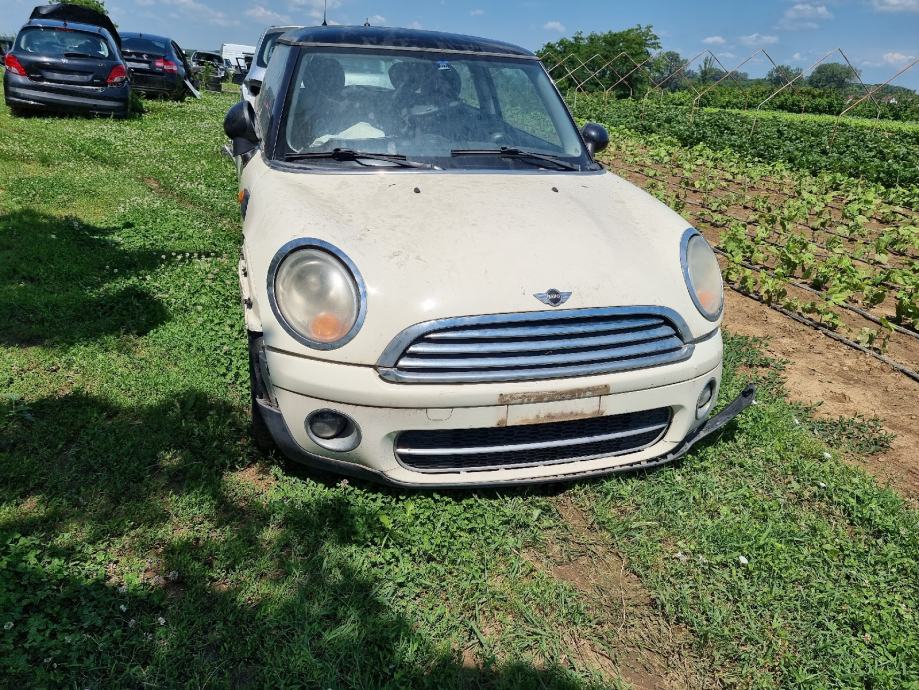 MINI Cooper Mini One, 2009 god.