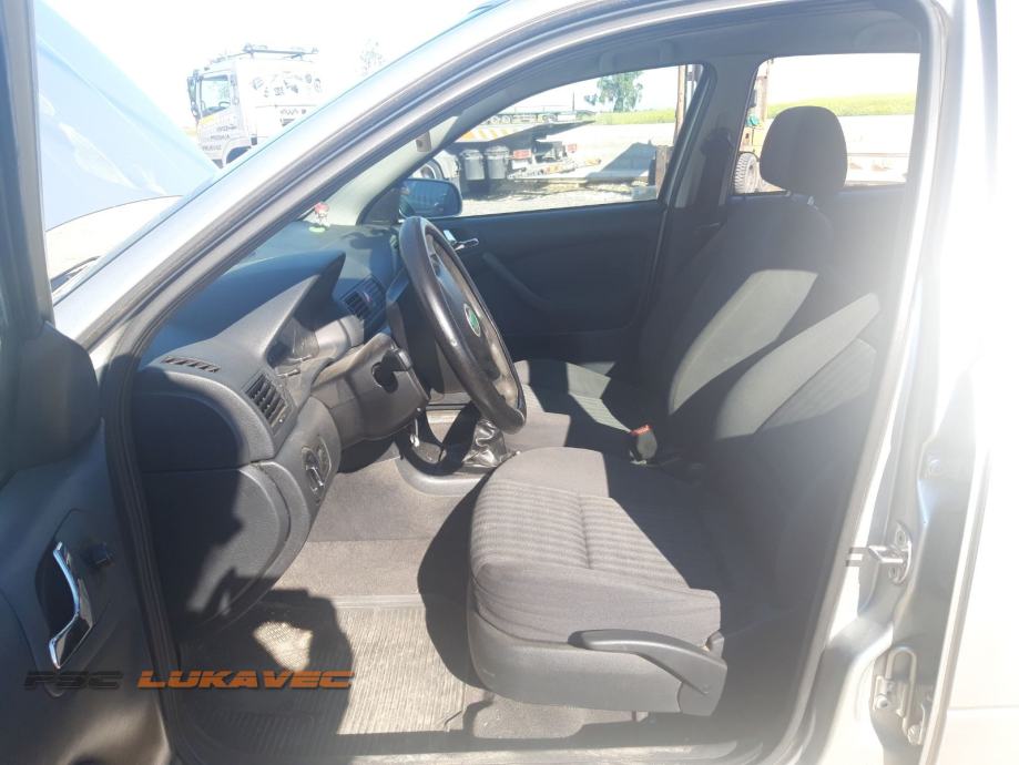 ŠKODA OCTAVIA DIJELOVI 1.4 16v 2003., 2003 god.