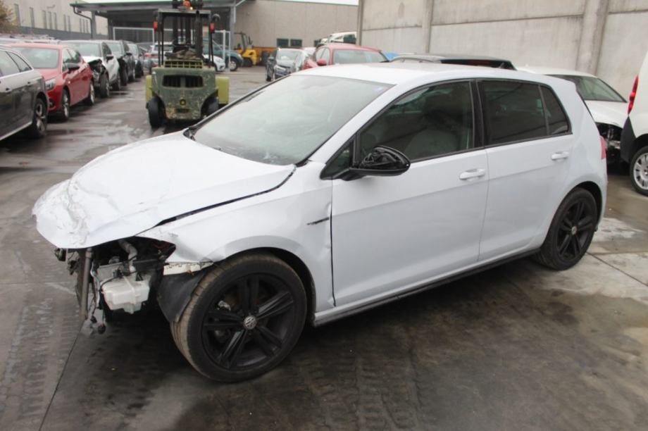 VW Golf 7 1,6 TDI R LINE BLUEMOTION, 2018 god.