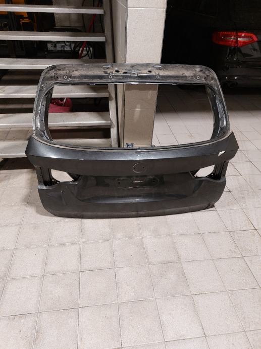 41007494942.Bmw x3 2018 zadnja hauba