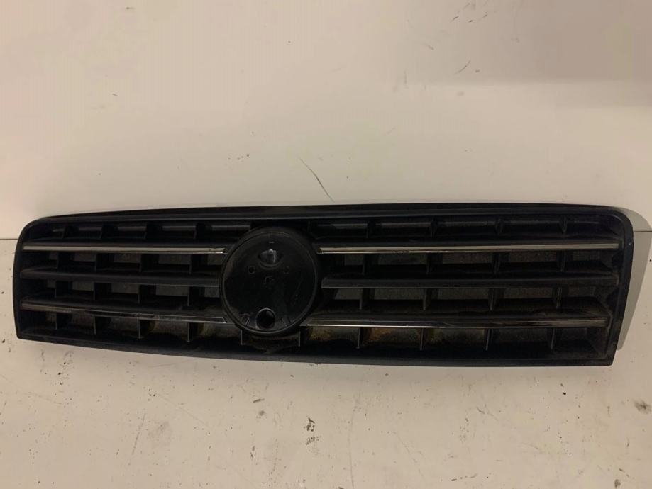 46849441 - PREDNJA MASKA HLADNJAKA FIAT PUNTO