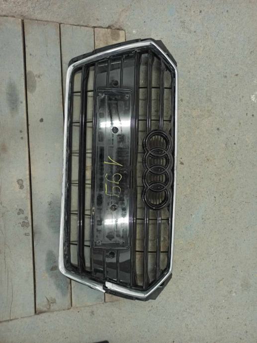 Audi A4 B9 8W prednja maska 8W0853651