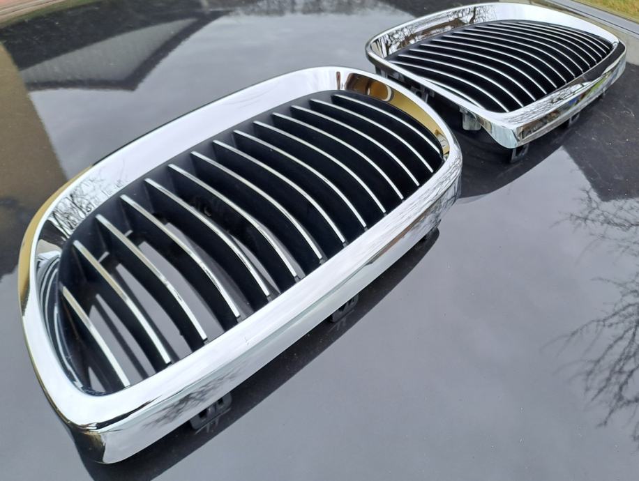 BMW E92 E93 COUPE KROM BUBREG GRILE BUBREZI RESETKE LIJEVI DESNI