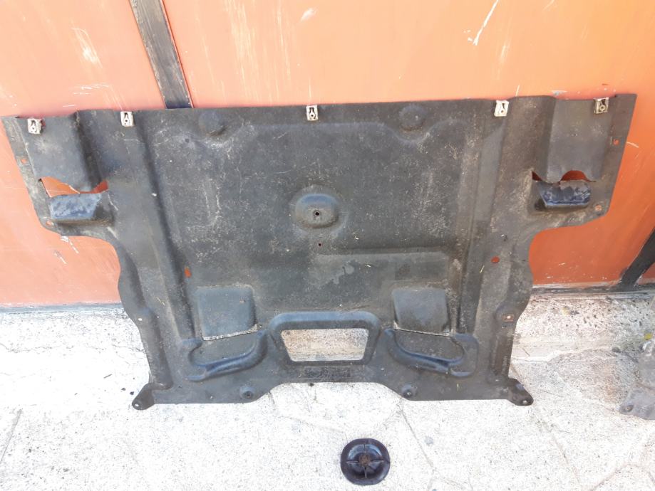 BMW F01 F10 F11 M zaštita ispod motora mjenjača oplata plastika obloga