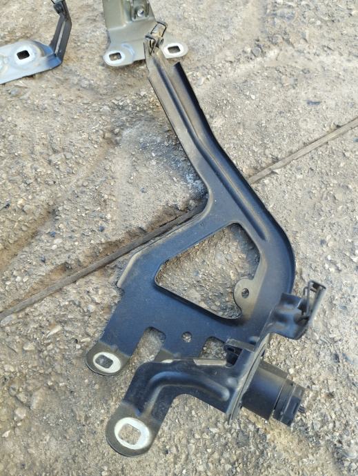 BMW F10 NOSAC BLATOBRANA LIJEVI DESNI ALUMINIJSKI DIJELOVI LIMARIJA