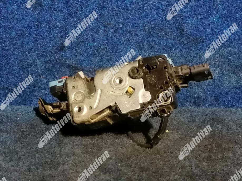 BRAVA PEUGEOT 207 10 24087816 24091816 ZADNJA LIJEVA