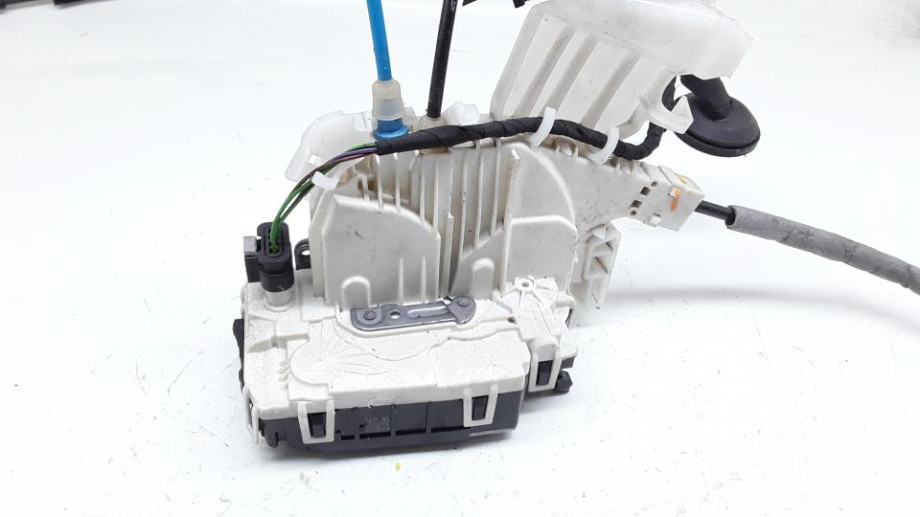 BRAVA VRATA A2047301435 MERCEDES C CLASS (W204) 2007-2013