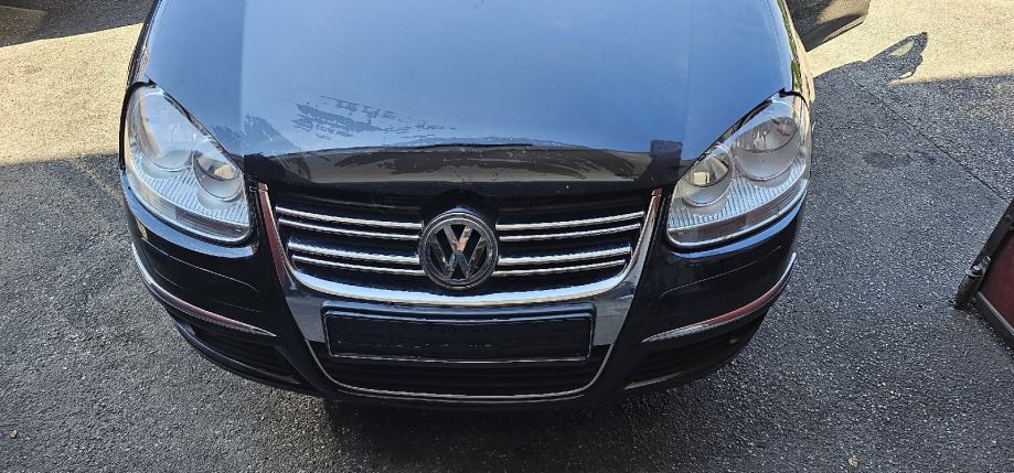 golf 5 variant far maska branik hauba hladnjak vode