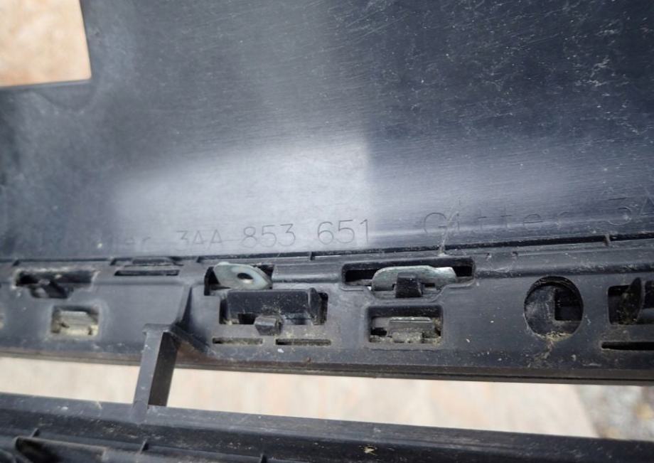 MASKA REŠETKE VW VOLKSWAGEN PASSAT B7 3AA 10-