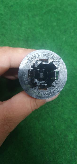 ***MERCEDES-BENZ***OPRUGA ZA SIGURNOSNU KOPČU*GLE/W167/A1678809203