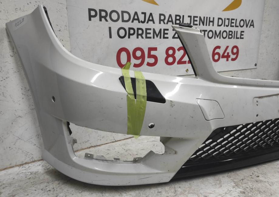 MERCEDES C KLASA BRANIK PREDNJI AMG 6-PDC 10-14 A2048807847