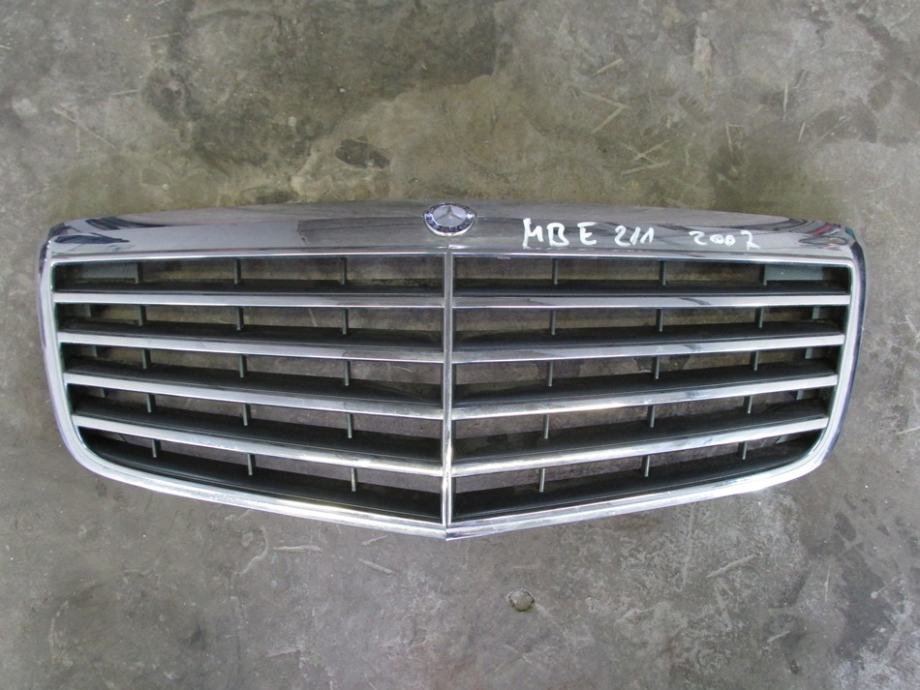 MERCEDES E W211 MASKA