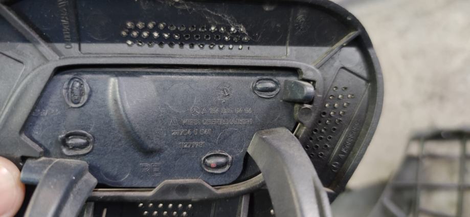 MERCEDES GLA W156 156 DIJELOVI PREDNJEG BRANIKA