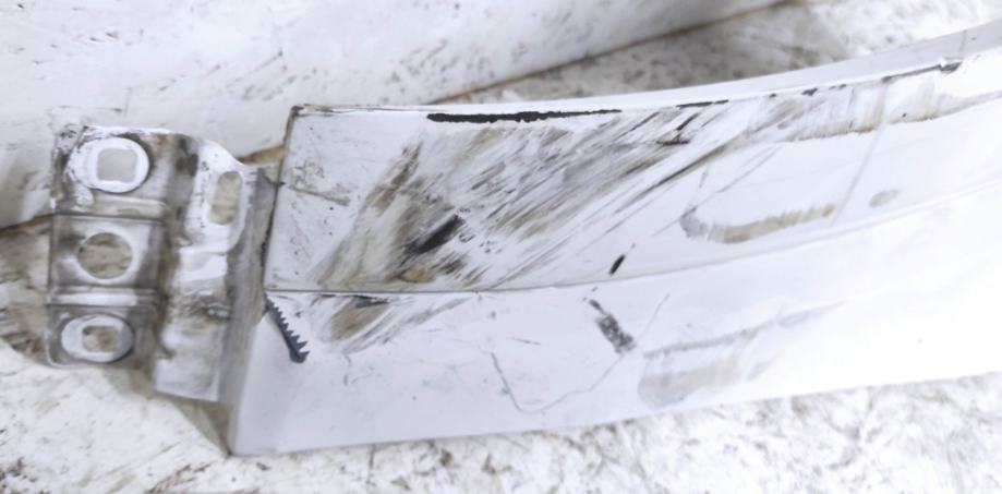 MERCEDES GLE 167 BLATOBRAN PREDNJI LIJEVI 19-.. A1678809704- RUB BLAT.