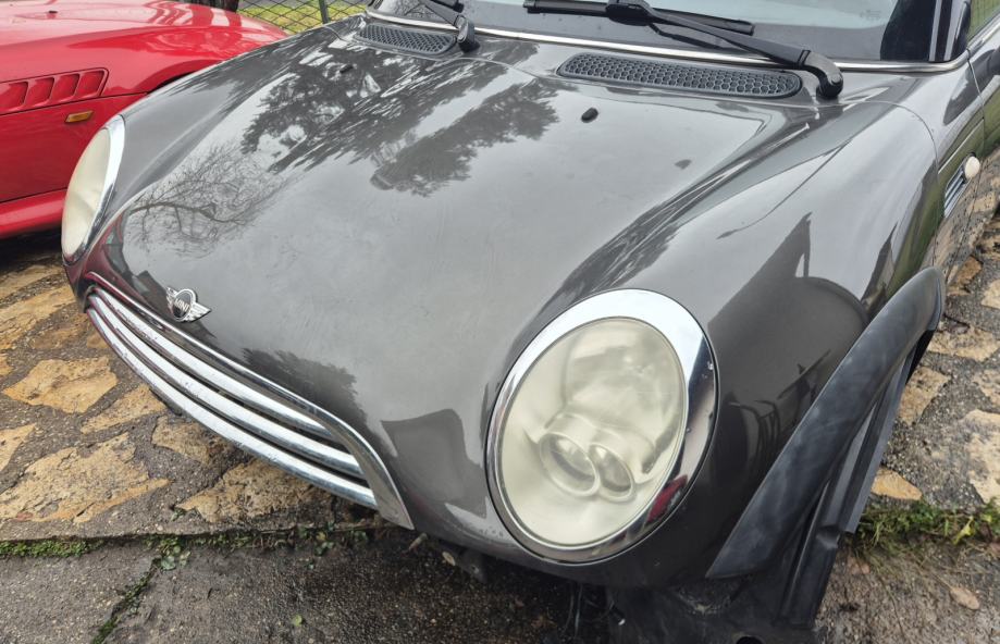 MINI COOPER R50 R52 PREDNJA HAUBA, LIJEVI I DESNI FAR I MASKA