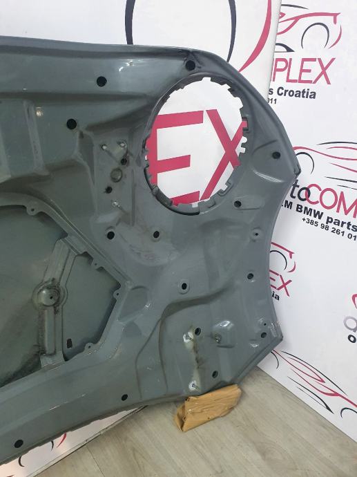 MINI F55 F56 PREDNJA HAUBA SIVA 7374520