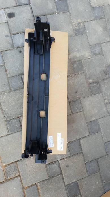 BMW 5 F10 - OKVIR HLADNJAKA OE 17117804617 I 17117639071