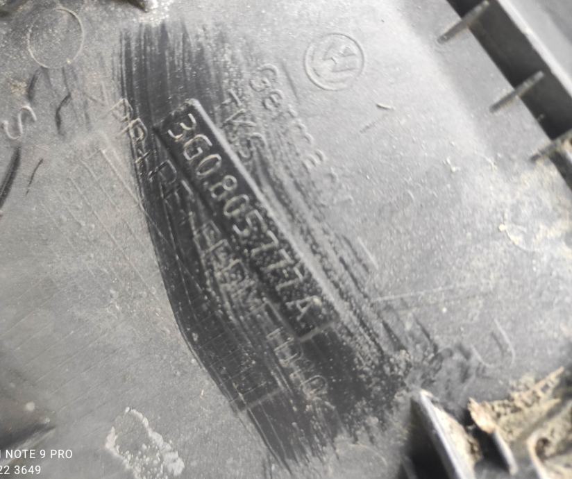 PASSAT B8 PVC OBLOGA BLATOBRANA PR.LIJEVA 15-.. 3G0805969E ,3G0805777A