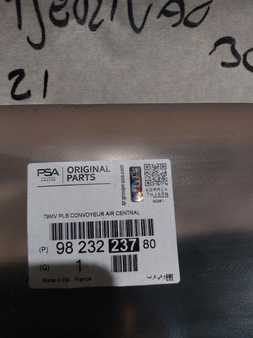 9823223780 Peugeot 308 2021g, usmjerivac zraka prednjeg hladnjaka