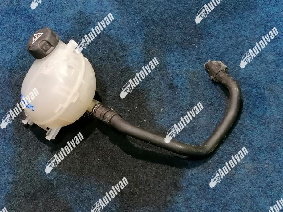 POSUDA ZA RASHLADNU TEKUĆINU PEUGEOT 208 P21E 9824198680 9824316180