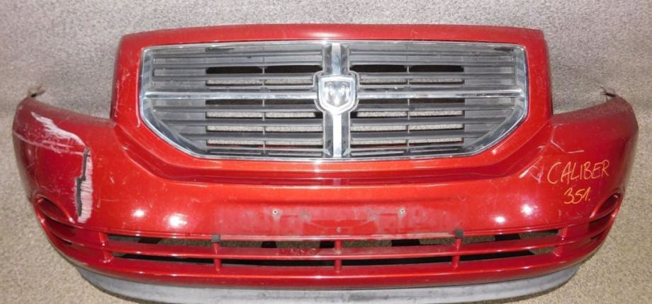 Prednji branik Dodge Caliber Grill