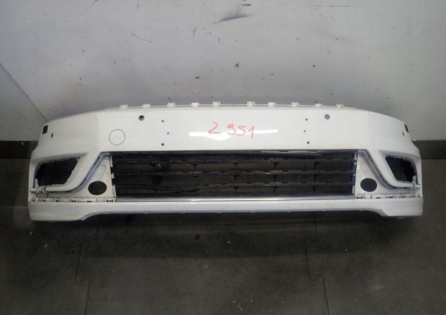 Prednji branik VW PASSAT B7 R-LINE 2010-