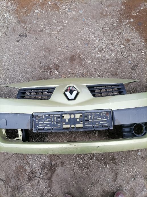 reno megan 2 prednji branik