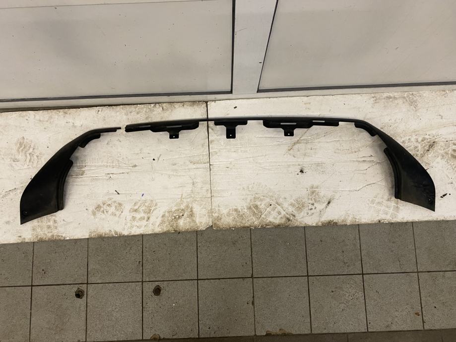 VW Amarok 12-14 bumper 2H6.071.003