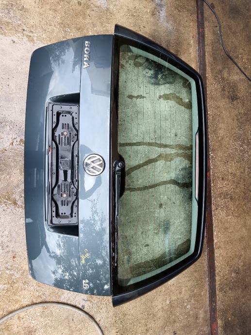 vw golf 4 caravan peta vrata