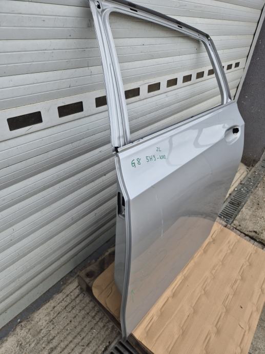 VW Golf 8 karavan vrata zadnja