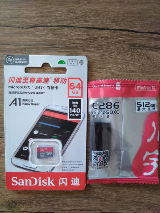 Sandisk microsd 64gb + čitač