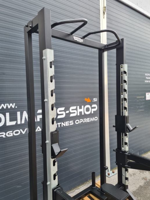 Technogym Pure Strength kavez Olympic Half Rack