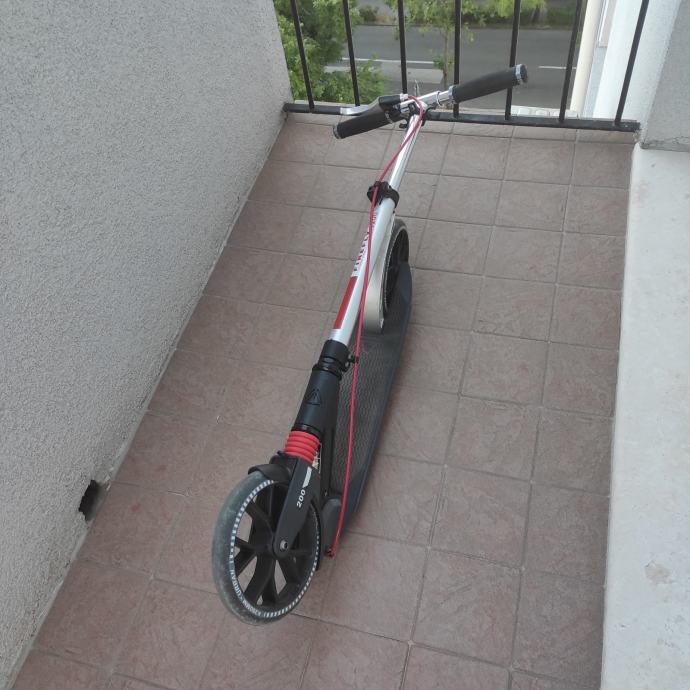 Romobil Firefly 200