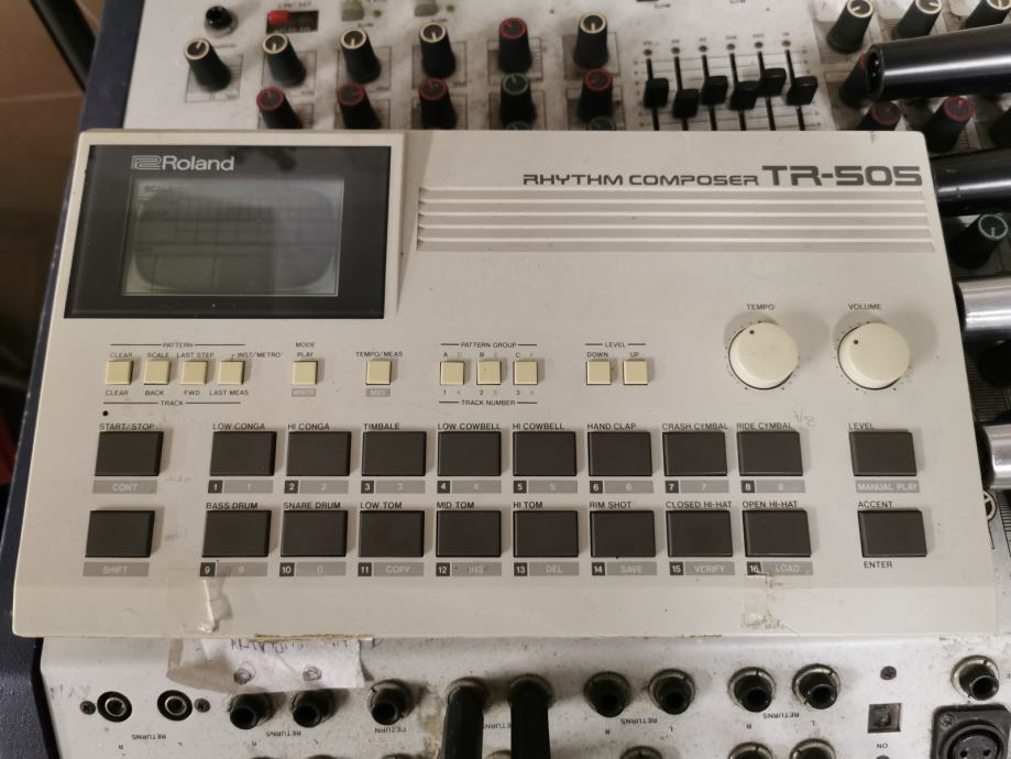 Roland TR-505