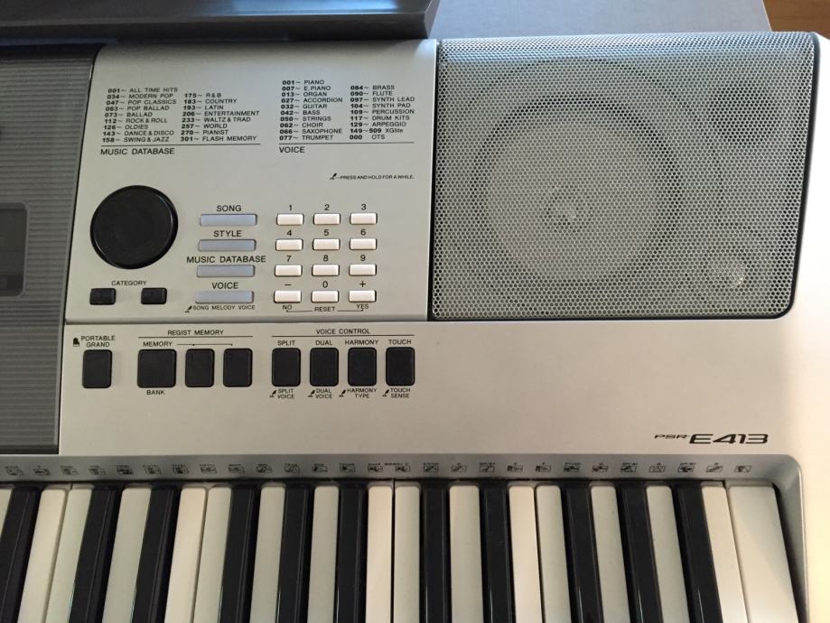 SYNTHESIZER Yamaha PSR E413