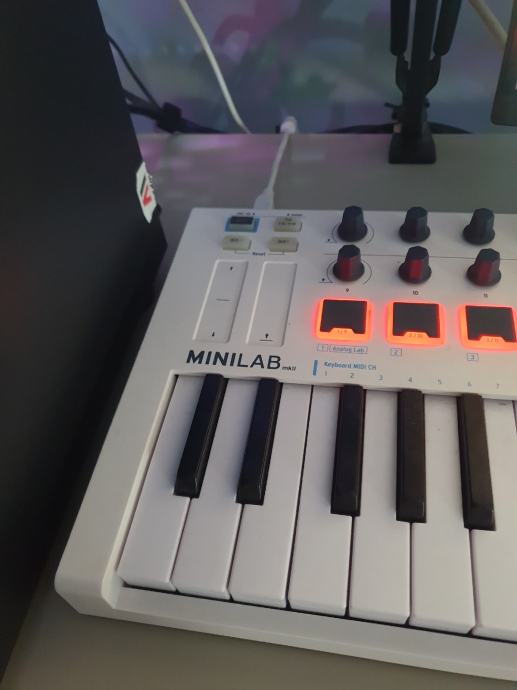 Arturia Minilab Mk2