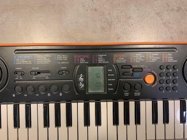 Casio SA-76