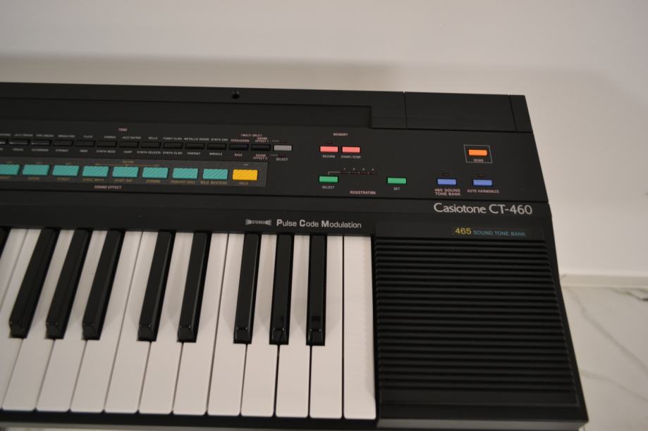 Casio CT-460 klavijature sintisajzer