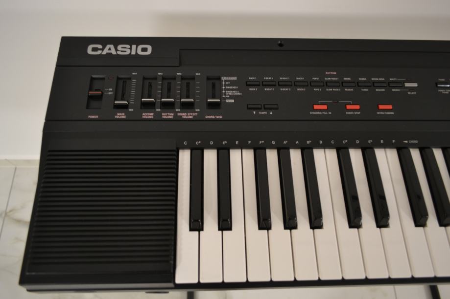 Casio CT-460 klavijature sintisajzer