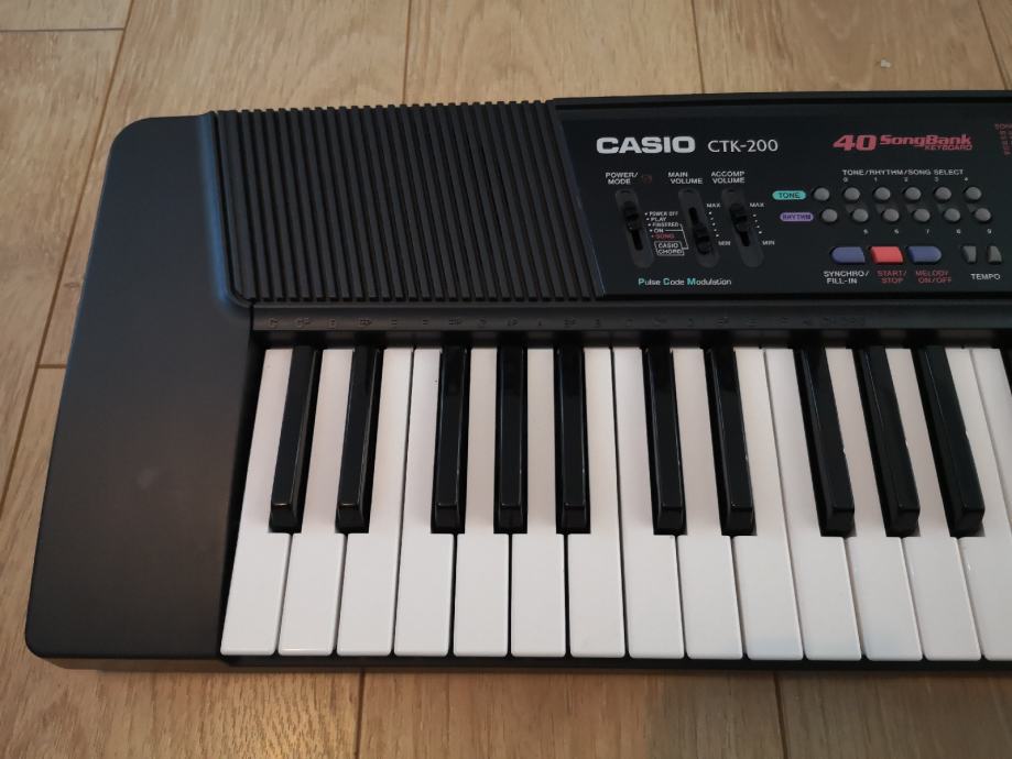 CASIO CTK-200