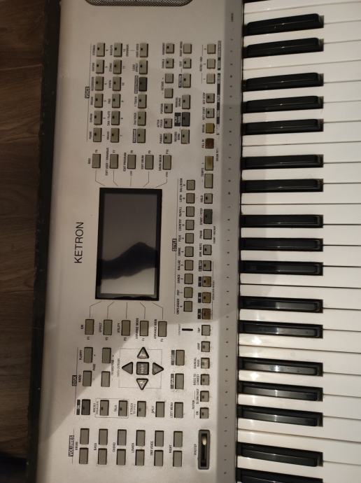 Ketron SD5