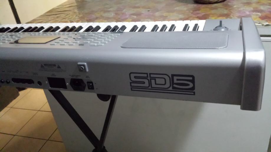 Ketron SD5