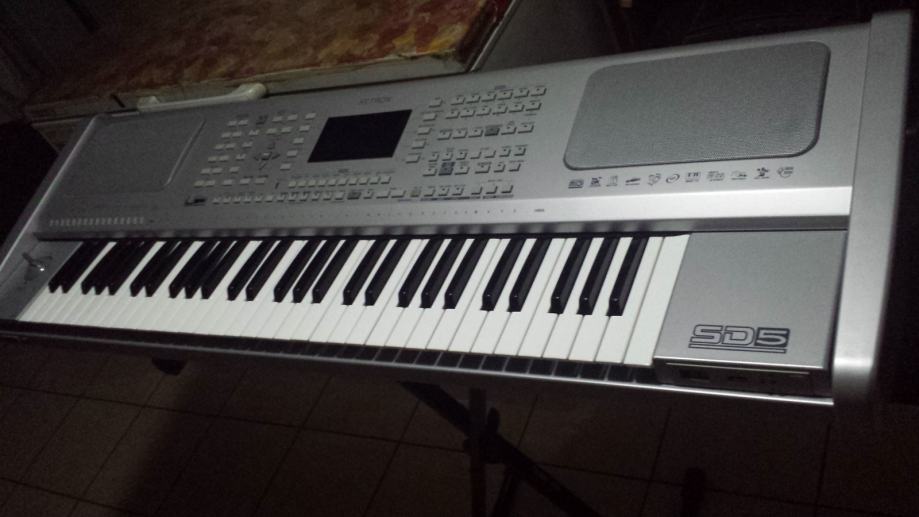 Ketron SD5