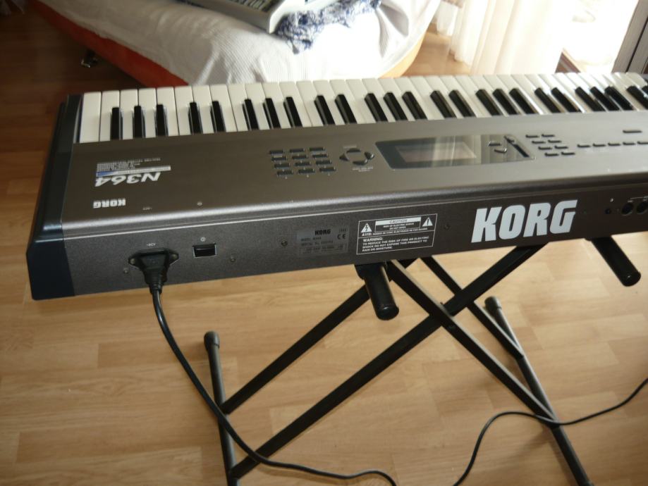 Korg N 364 music workstation