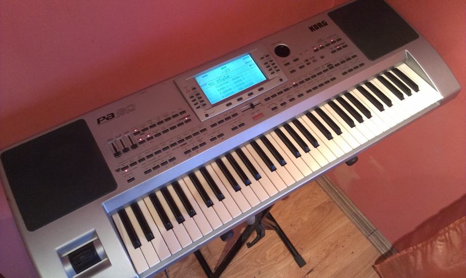 KORG PA80
